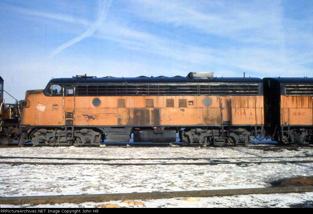 1138-15 MILW 118A at Pigs Eye Yard